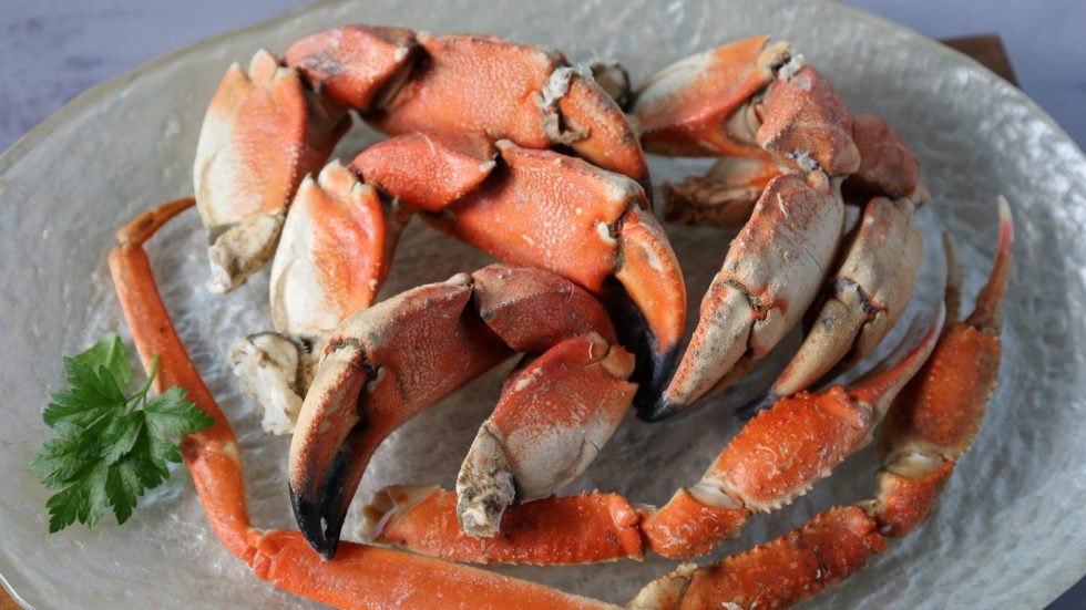 Chablis and Crab Legs: The Perfect Seafood Wine Pairing